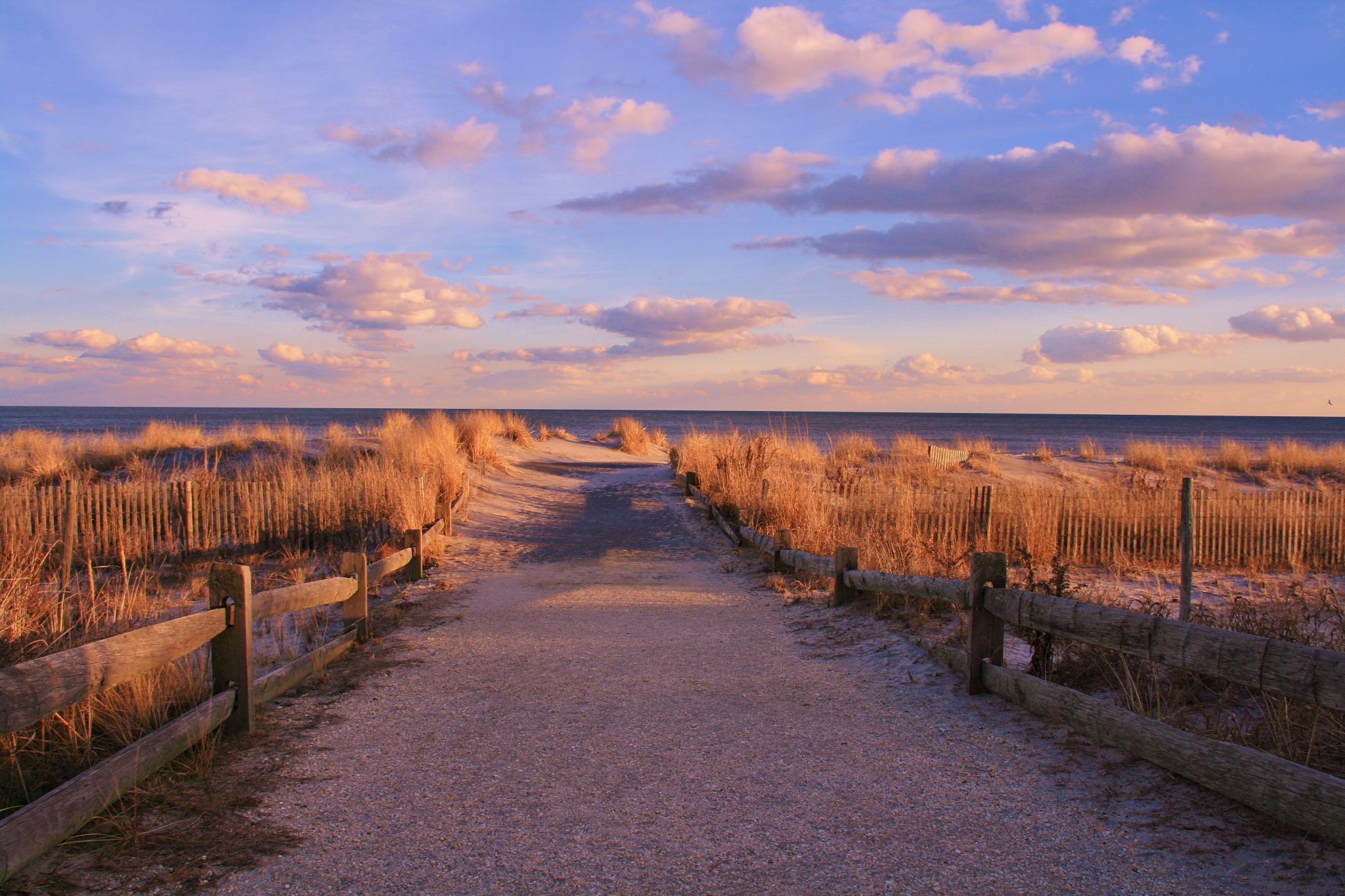 Cold January Late Afternoon at the Beach – jahART